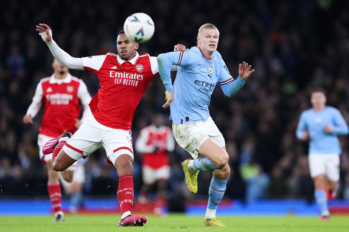 Histórico de confrontos Arsenal vs Manchester City: Duelos cheios de drama